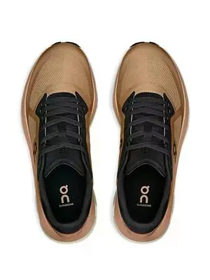 On Cloudze Sneakers - Brown