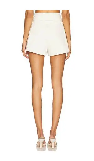 Line & Dot Veni Short