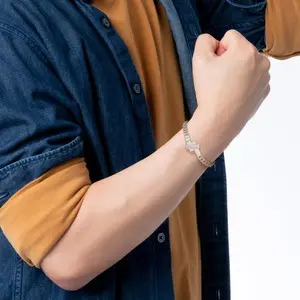 JULIANNA B. Sterling Silver Crossover Curb-link Chain Bracelet