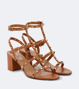 Valentino Garavani VALENTINO Rockstud Leather Sandals Brown