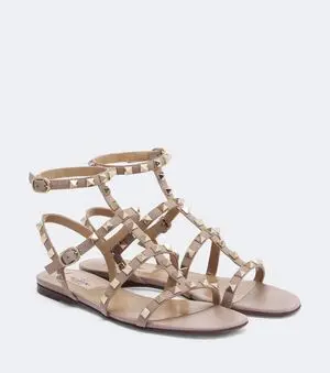 Valentino Garavani Rockstud Leather Sandals - Neutrals