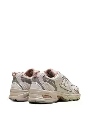 NEW BALANCE 530 Sneakers - Neutrals