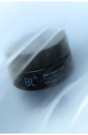 BLUE LAGOON SKIN SCIENCE Bl+ The Cream Light