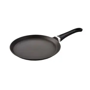 SCANPAN Classic 9.75-inch Omelet & Crepe Pan - Black