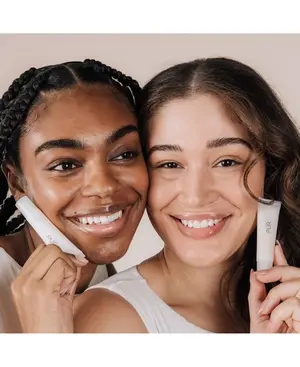 PUR MINERALS Cloud Balm Hydrating Lip Treatment With Bakuchiol & Shea Butter