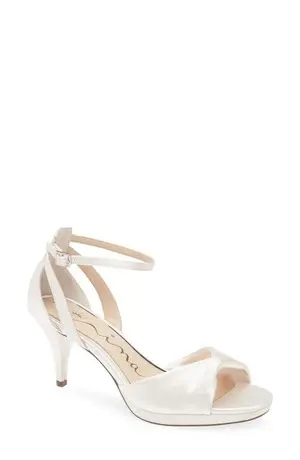 Nina Briza Platform Sandals - Ivory