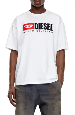 Diesel® Crewneck T-shirts For Men