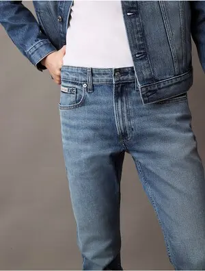 Calvin Klein Slim Fit Coolmax® Jeans - Vintage Tide