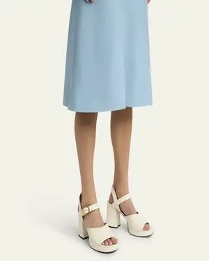 Valentino Garavani Vlogo Patent Leather Platform Sandals - Ivory