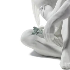 LLADRO Protective Angel Sculpture