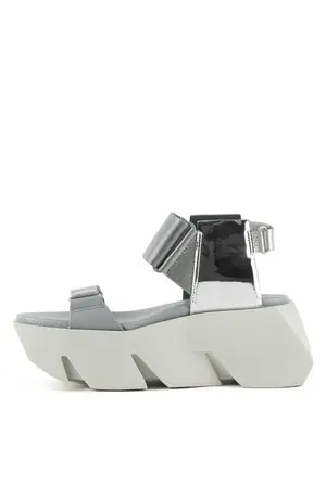 United Nude Bull Run Flatform Sandals - Irony
