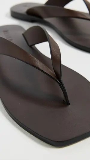 A.emery Kinto Sandals - Walnut