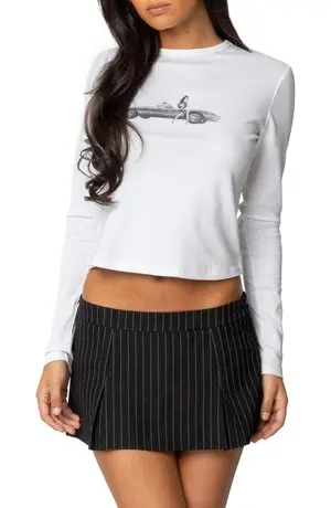 EDIKTED Retro Road Trip Long Sleeve Crop T-shirt
