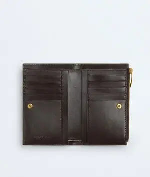 Bottega Veneta Intrecciato Medium Bi-fold Wallet - Fondant