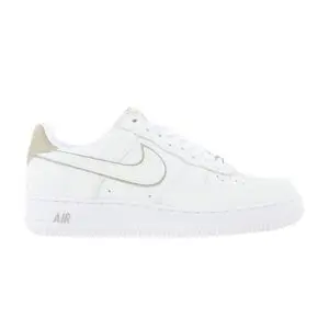 Women's White Air Force 1 Outfits