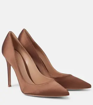 GIANVITO ROSSI 105 Satin Pumps - Brown