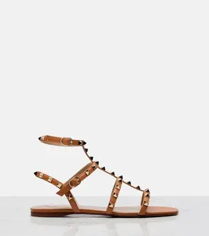 Valentino Garavani Rockstud Leather Sandals - Beige