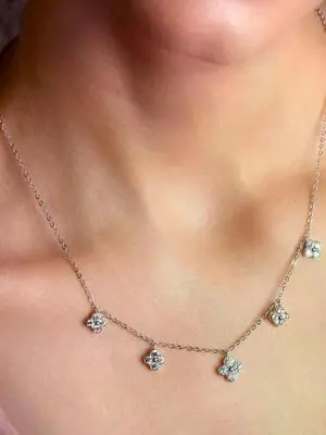 JUWELINA PARIS Frivole Necklace