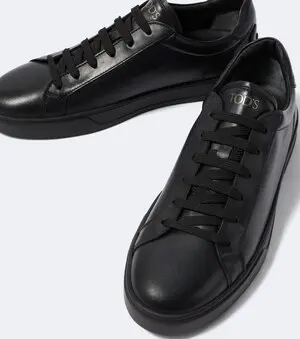 TOD'S Leather Sneakers - Black