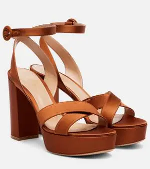 GIANVITO ROSSI Sabrina 105 Platform Sandals