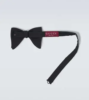 Gucci Silk Crepe Bow Tie