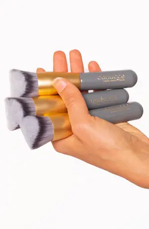 CARLUCCE Cache Cream Brush