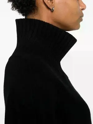 Soft Goat Cashmere Jumper - Black