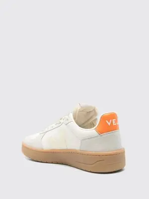 VEJA Low Top Sneakers