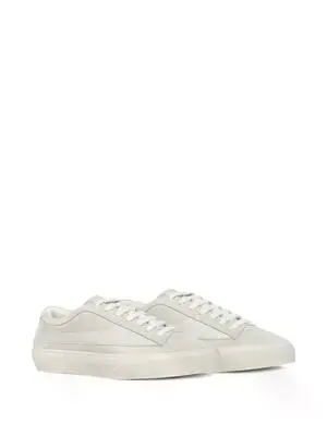 ROUGH. Fate Sneakers