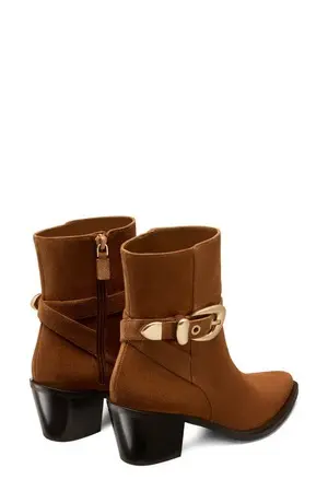 STUART WEITZMAN Maven Western Bootie - Doe/ Dark Brown