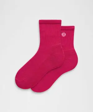 Lululemon Daily Essential Quarter Socks Calypso Pink