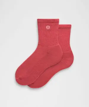 Lululemon Daily Essential Quarter Socks Desert Red