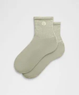 Lululemon Daily Essential Quarter Socks Fog Green