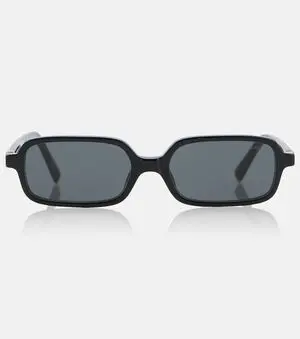 Miu Miu Rectangular Sunglasses With Gold Tone Detail - Black