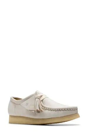 Clarks Wallabee Chukka Boot - White Leather