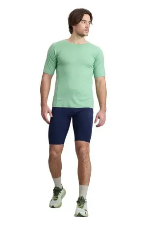 COZY ZERO 100% Merino Reglan Tee - Apple Green