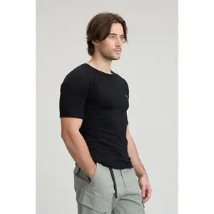Cozy Zero Crewneck T-shirts For Men