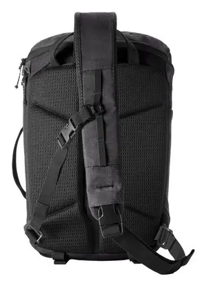 EAGLE CREEK Explore Sling Pack - Black