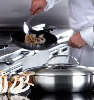SCANPAN Ctx 12.75 Inch Nonstick Chef's Pan, 5.25 Quart