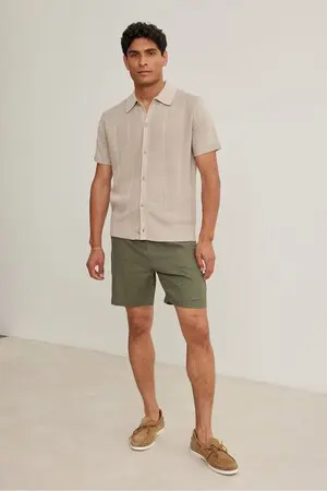 Velvet By Graham & Spencer Eamon Linen Short - Olive