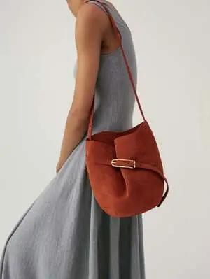 LIFFNER Belted Bucket Bag - Rust