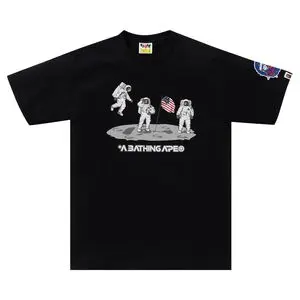 A BATHING APE Moon Landing T-shirt - Black