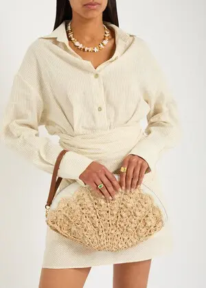 SENSI STUDIO Seashell Straw Clutch