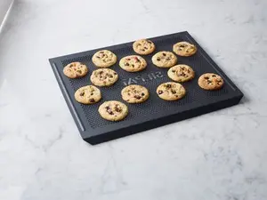 SILPAT Cook N' Cool Perforated Baking Tray