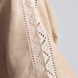REISTOR Boxy Shirt With Lace Detailing