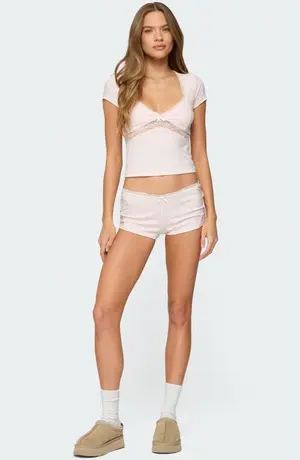EDIKTED Arcadia Lace Trim Shorts - Light-pink