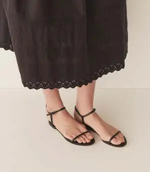 DÔEN Sartene Sandal - Black Nappa