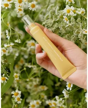 HYGGEE Relief Chamomile Treatment Balm - No Color