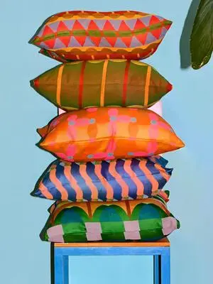 YINKA ILORI Aami Geometric-pattern Cushion