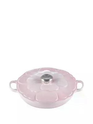 LE CREUSET Petal Casserole Dish (2.2l) Shell Pink